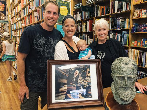 Our Story – Russell Books